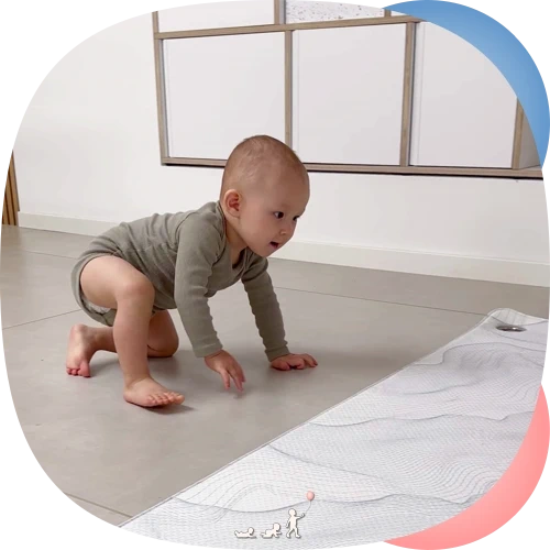 Tarzan Crawling and Bottom Scooting » DeveloBaby
